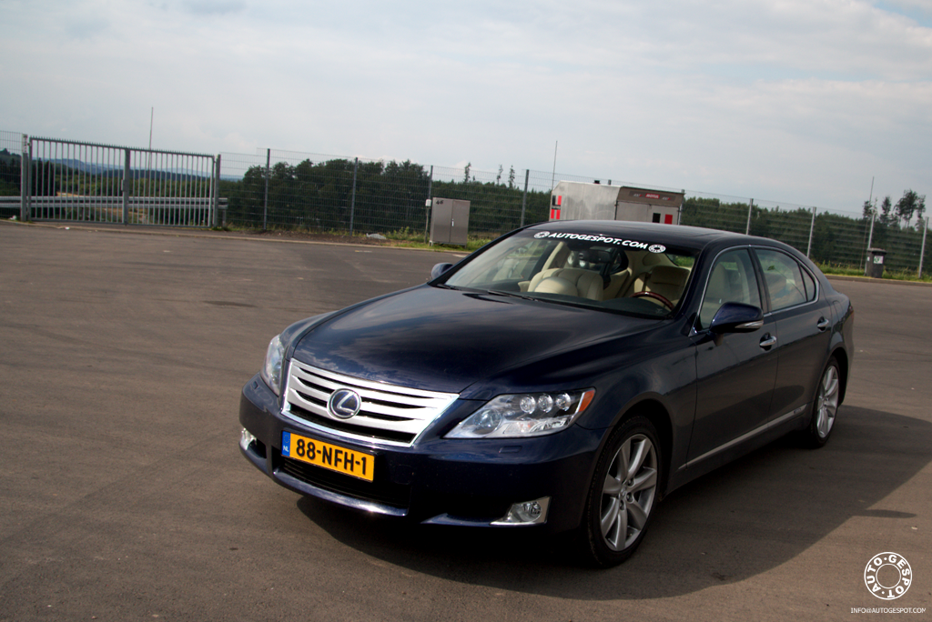 Gereden: Lexus LS600h Hybrid L President